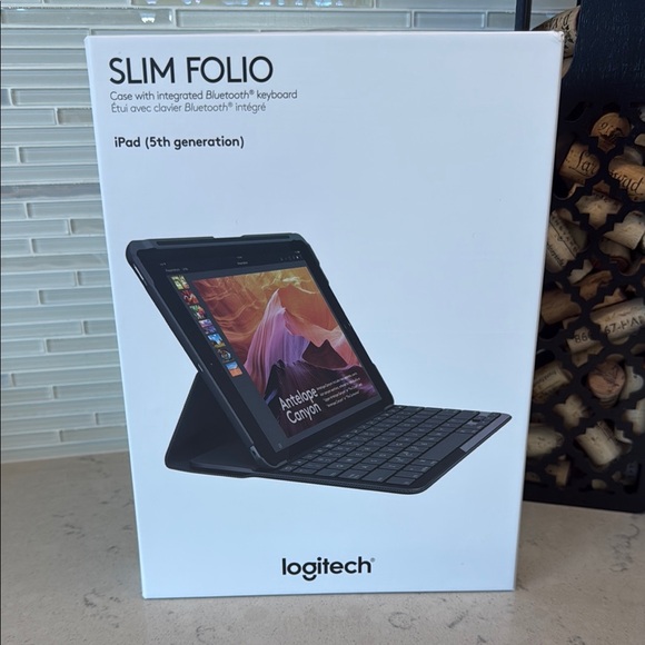 Logitech | Tablets & Accessories | Logitech Slim Folio Black Keyboard ...
